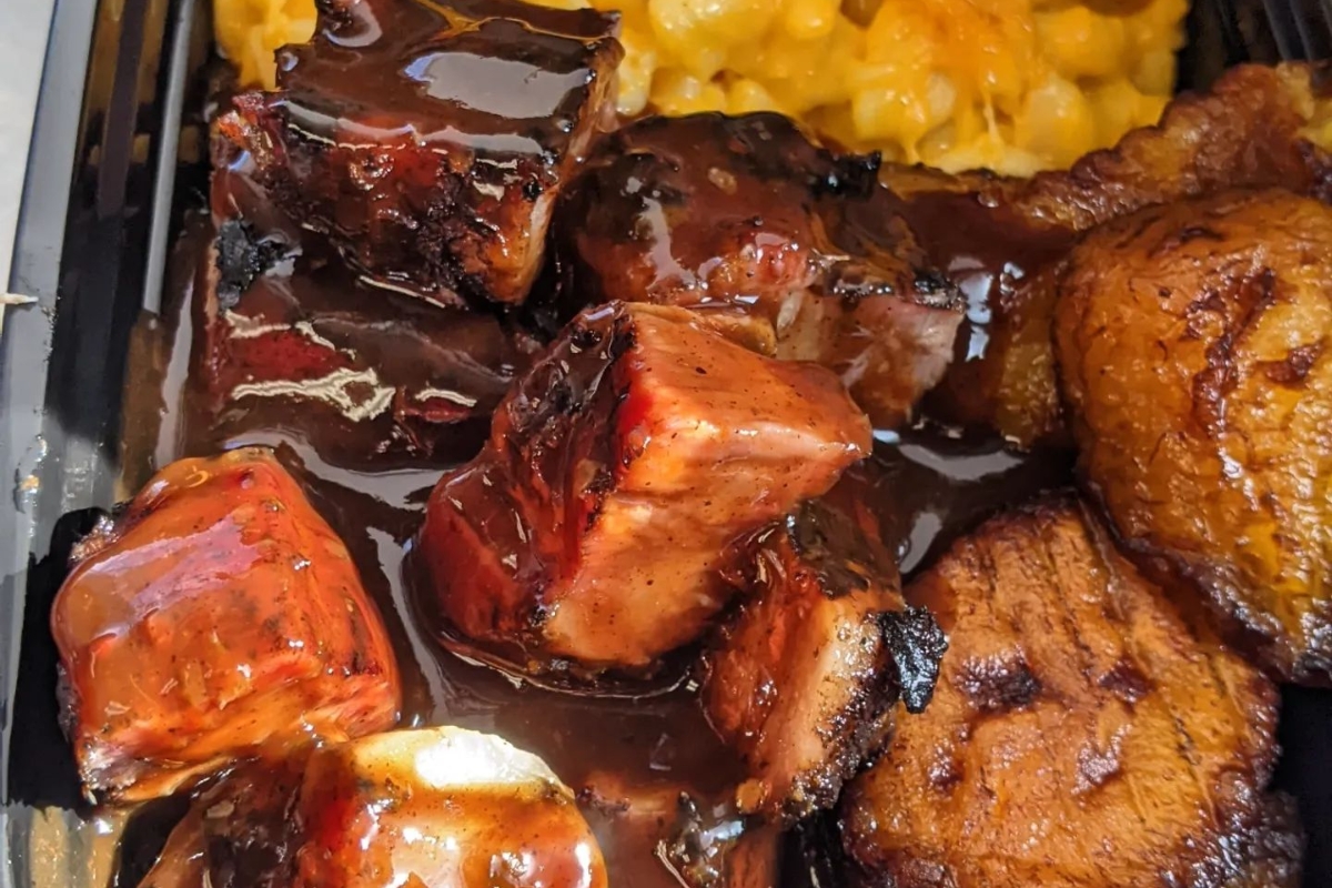 Welcome to the Islands - Hummingbird Island Cuisine